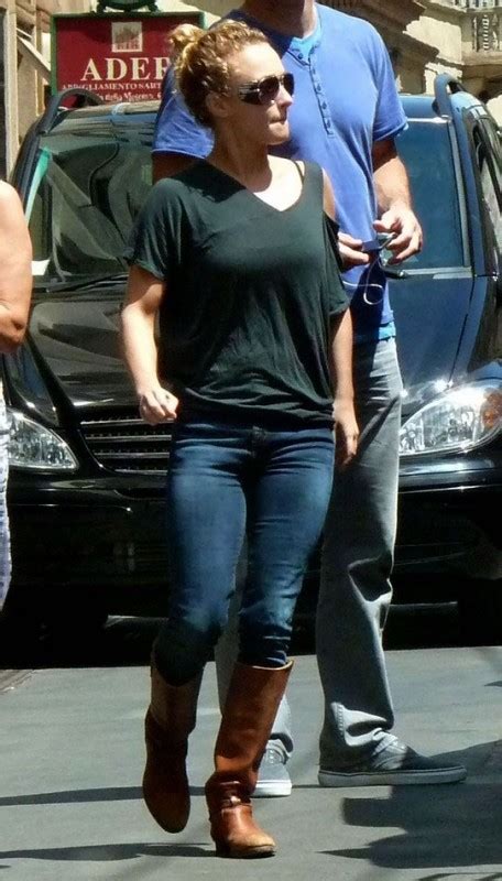 Hayden Panettiere Clothes And Outfits Page 7 Star Style Celebrity