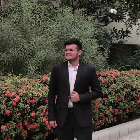 Devarsh Nagrecha Devarsh Nagrecha • Threads Say More