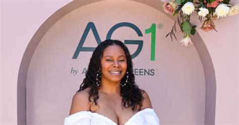 La Radio Host Robin Ayers Dead At 44