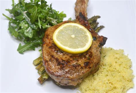Pan Fried Veal Chops With White Wine Sauce Veal Discover Delicious