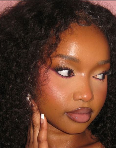 Pin By Kayla Williams On Headshots Makeup For Black Skin Soft Makeup