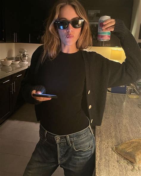 Image Of Nell Verlaque