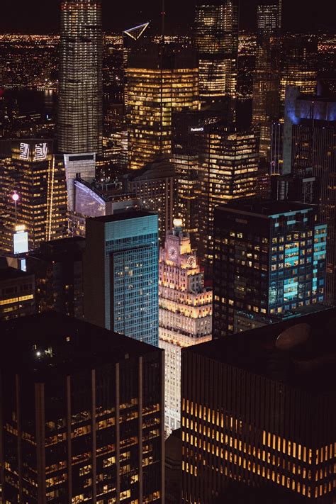 The Scalability Of Big Data Platforms Enhancing Business Performance