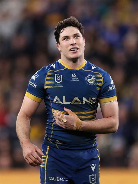 Mitchell Moses Out For Month As Broken Finger Requires Surgery Parramatta Eels Vs Penrith