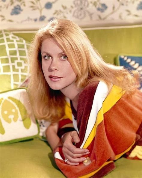 Atomic Chronoscaph — Antonia Ellis As Lt Joan Harrington Ufo 1970