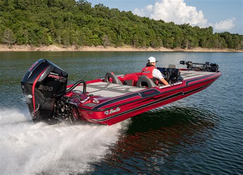 Puma Sts 207″ Bass Cat Boats Feel The Rush