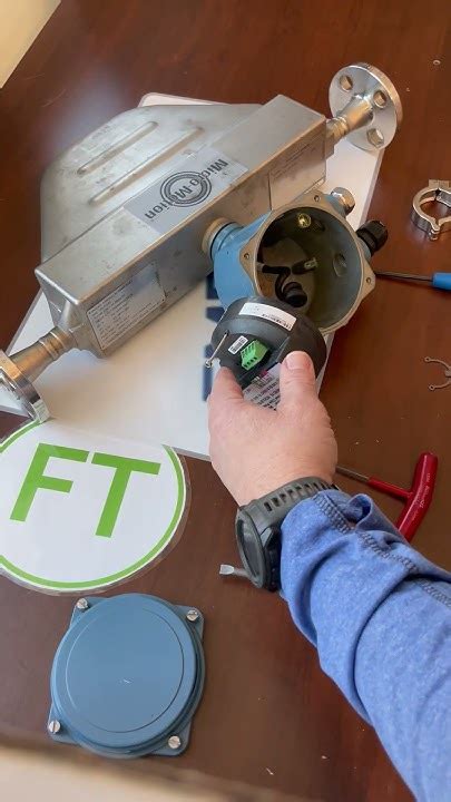 Removing An 800 Core Processor From A Micro Motion Corilios Sensor Youtube