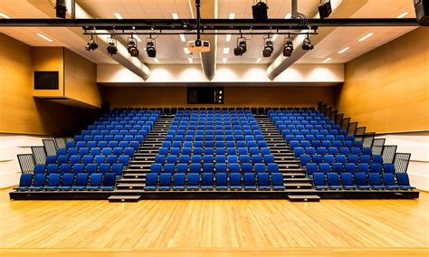 Retractable Seating Cps Seating Telescopic Systems