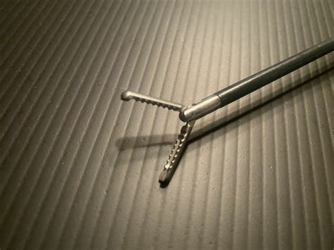 Used Davol 5863020 Laparoscopic Retension Grasper 5mm Locking O R Instruments For Sale