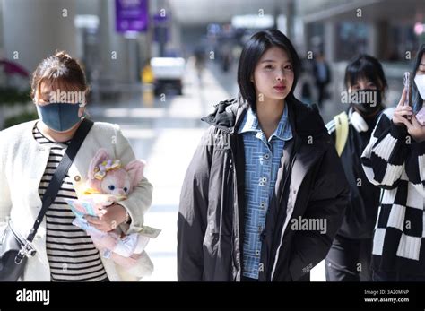 Chinese Actress Ai Mi Appears At The Airport In Shanghai China 8