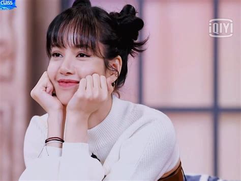 15 Doable And Gorgeous Hairstyle From Blackpinks Lisa You Can Easily