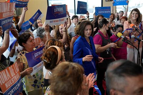 Opinion Democrats Holding Their Own With Rural And Hispanic Voters