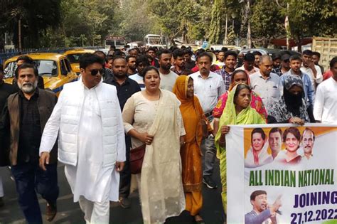 Congress More Workers From Forward Bloc Join Congress Anandabazar