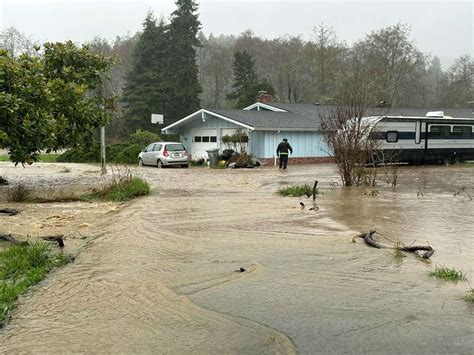 Heres How Much It Rained Snowed In California Over The Weekend