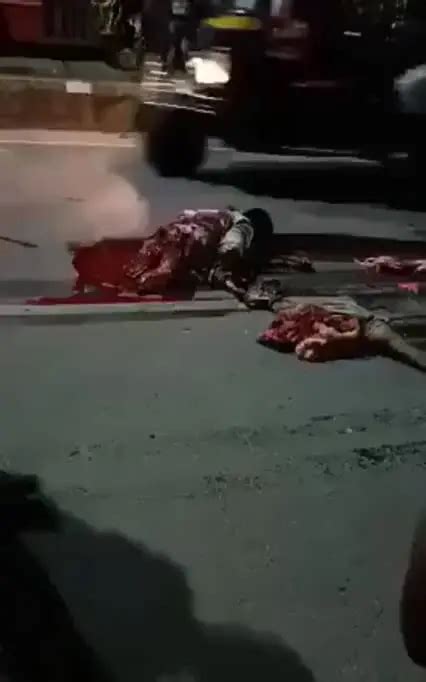 Still Alive After Split In 2 Scrolller