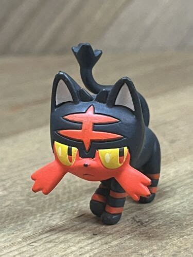 Tomy Pokemon Rowlet Litten Fire Type Pokémon Replacement Mini Pvc