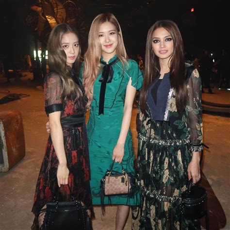 Untung Fazura Jumpa Rosé Dan Jisoo Blackpink Di New York Fashion Week