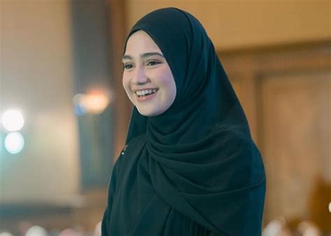 5 Pesona Syifa Hadju Berhijab Syar I Di Kajian Okezone Women