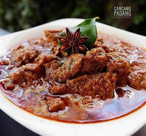 Makanan Khas Minang Dengan Cita Rasa Khas Dan Pastinya Maknyus