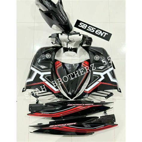 Coverset 135 Lc V2v3v4v5v6v7 Hitam Cutting Y16 Merah Putih