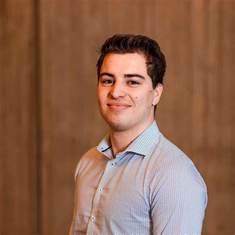 Garben Tanghe Medium