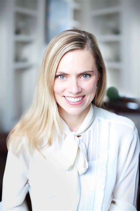 Dr Rhonda Meys Queen Victoria Hospital