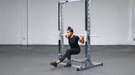 One Leg Squat Smith Machine Man Doing Smith Machine Leg Press Exercise