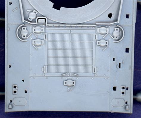 1 72nd Scale M4a2 Sherman Engine Deck Comparison