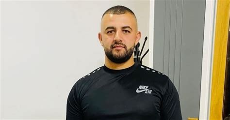 اعتقله الاحتلال بعد إصابته استشهاد شاب فلسطيني في الخليل جنوب الضفة