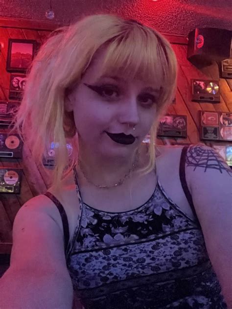 Dakota Lynns Official Social Fan Page Loyalfans