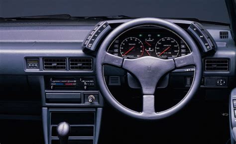 Isuzu Gemini いすゞ自動車 ハッチバック クーペ