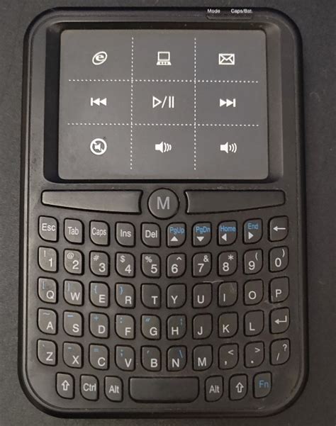 Ce Compass Mini Wireless Keyboard With Touchpad Mouse Pc Remote Control 電腦＆科技 電腦周邊及配件 電腦鍵盤及相關