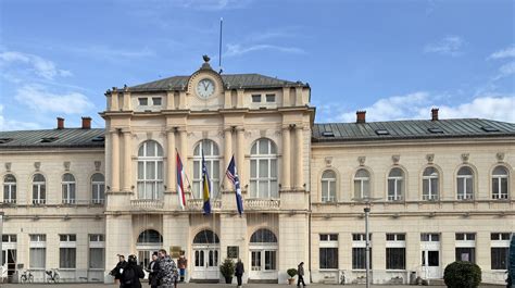 Osuđen Radnik Gradske Uprave Bijeljina Uzeo Mu 3 000 Km Za Zaposlenje