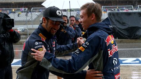 Watch Dancing Drivers As F1 Entertains Fans In Austin Rain F1 News