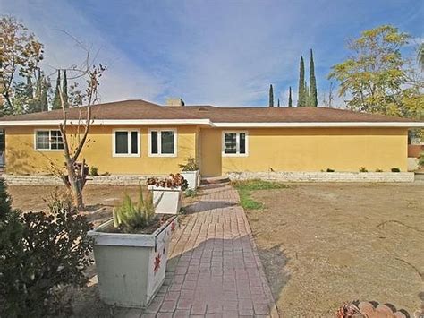 538 W 34th St San Bernardino Ca 92405 Zillow