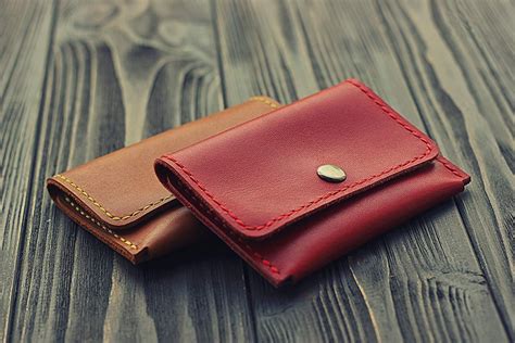 Best Luxury Small Wallets At Eula Seay Blog