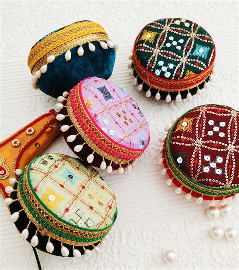 Decorated Stainless Steel Dabba Set Of 5 Regalia Ornaments