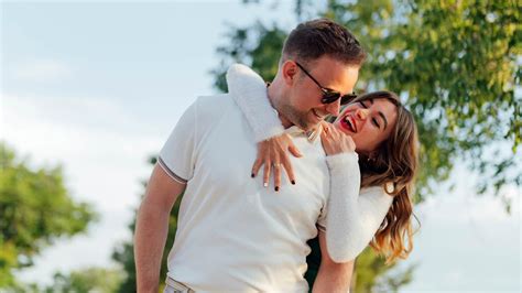 8 Basic Standards Every Woman Deserves In A Healthy Relationship According To Experts Yourtango