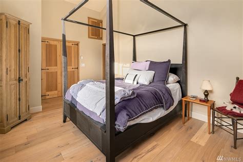 Tolt Highlands Barn Apartment Barn Pros