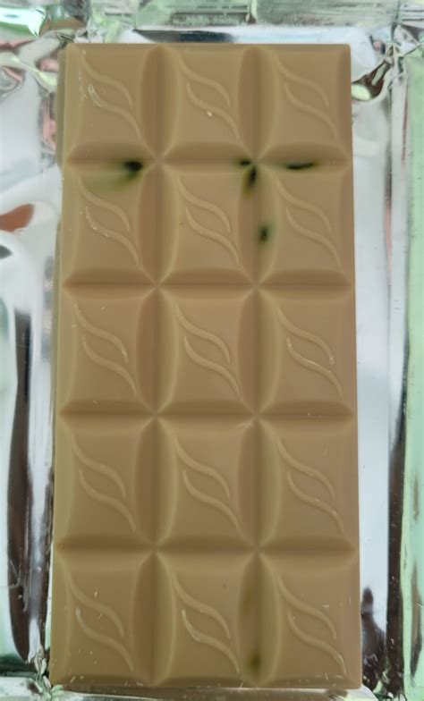 Белый шоколад Россия Щедрая душа. Комильфо фисташка, вкус манго. | отзывы