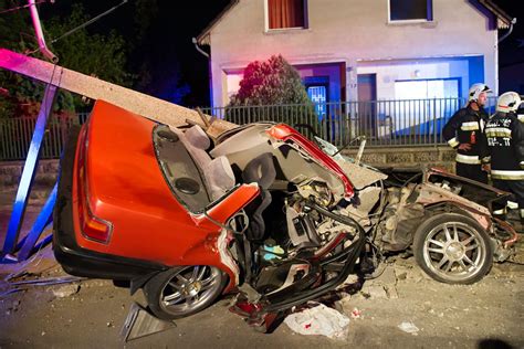 Brutális Baleset Miatt Zárták Le Az M5 ös Bevezetőjét Vezess