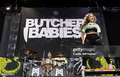 831 Butcher Babies Photos And High Res Pictures Getty Images