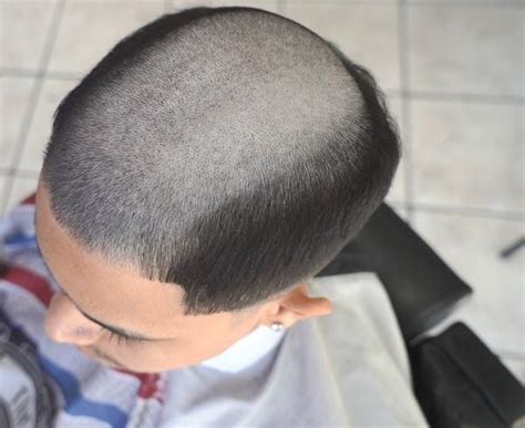 Corte Estilo Calvão De Cria Ganha Adeptos Nas Barbearias Do Es Hz