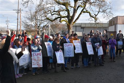 Cupe 441 Members Ratify Agreement Ending Strike Cupe Local 1764