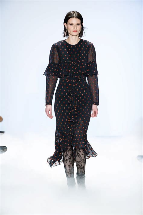 Nicole Miller Fall Winter 2016 2017 Ready To Wear