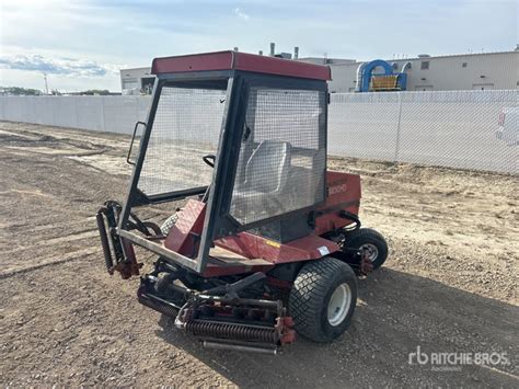 Toro 5200 D Self Propelled Fairway Mower Ritchie Bros Auctioneers