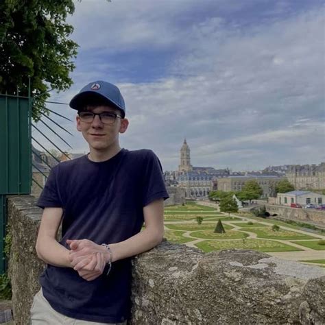 Mathys Mathysdqsn • Threads Say More