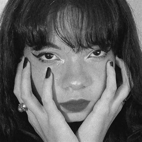 Daniela Carrión Youtube