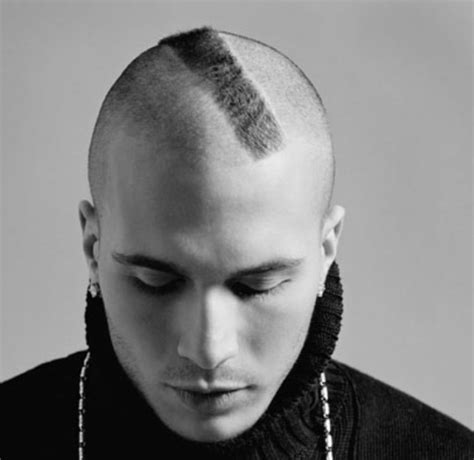 30 Cool Short Hairstyles For Men Summer 2020 The Frisky
