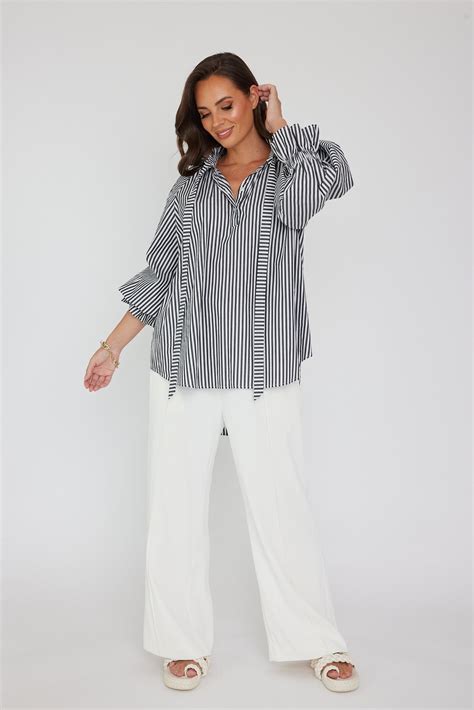 Danill Blouse Black Stripe A L E X A N D R A